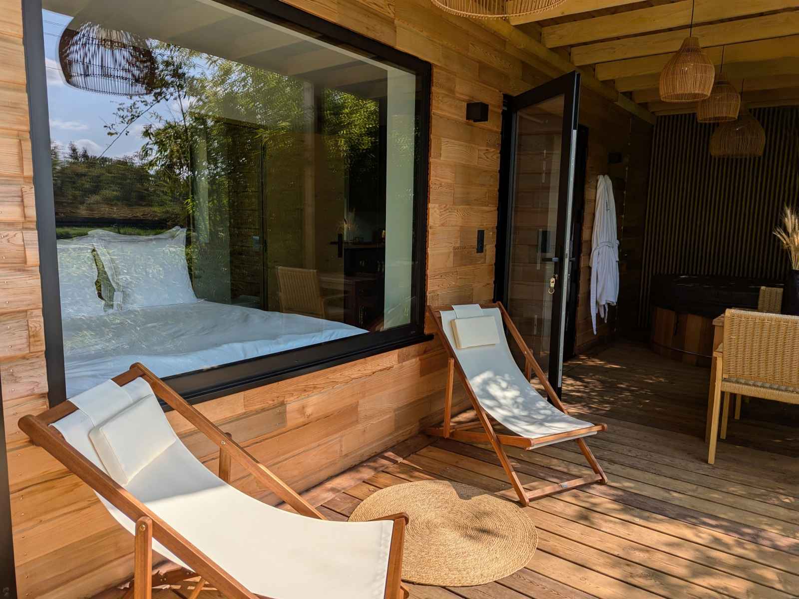 Location insolite 2 personnes - Montcresson (Domaine du canal - lodge ...